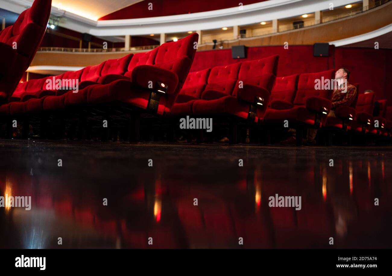 Scala cinema hi-res stock photography and images - Alamy
