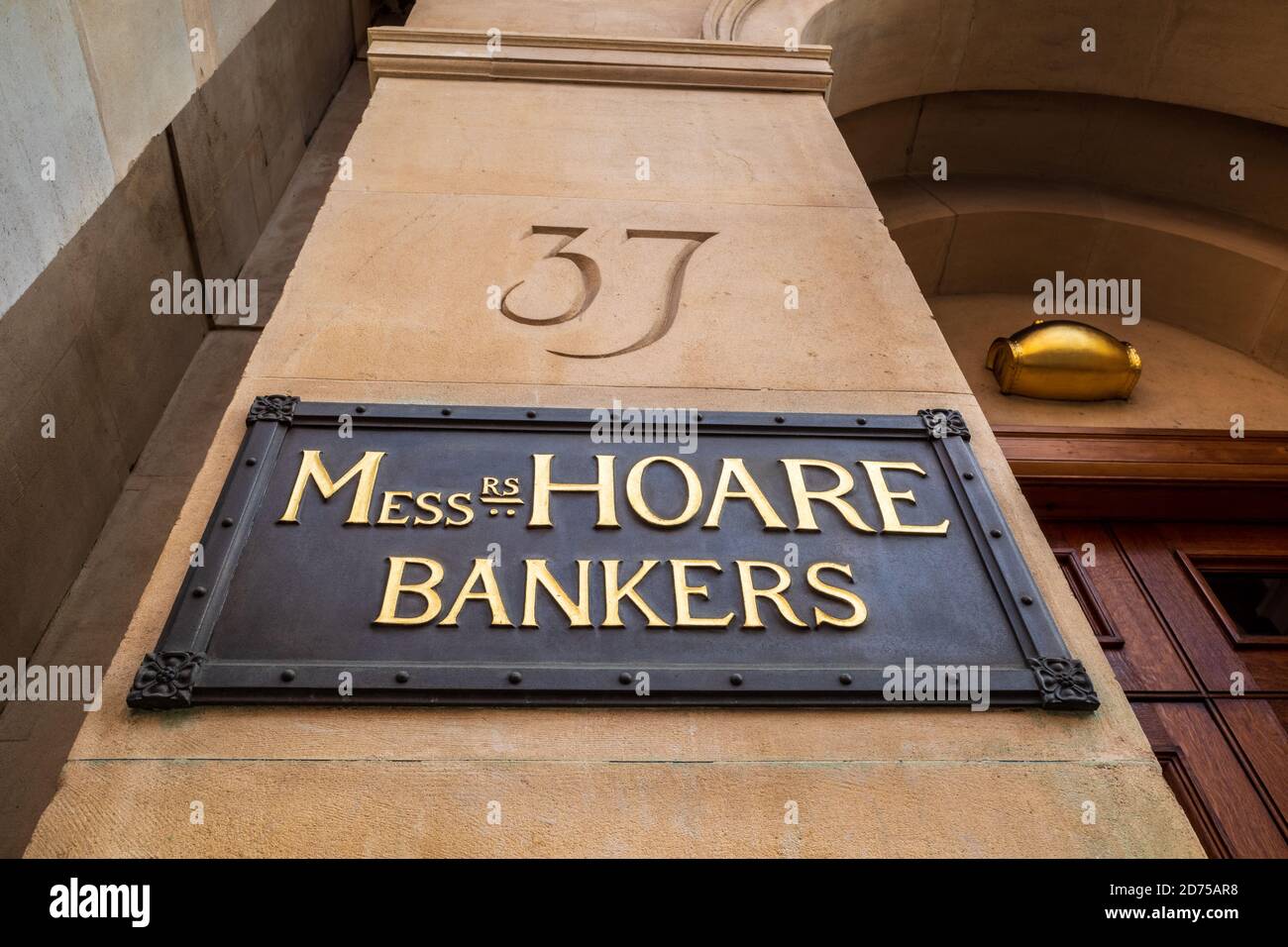 Hoare hi-res stock photography and images - Alamy