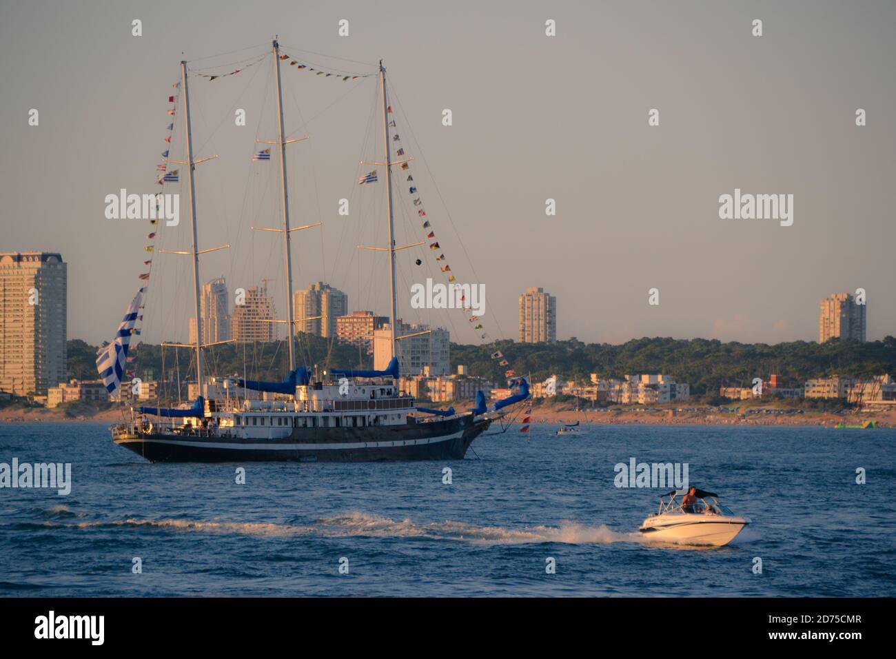 Punta del este pier hi-res stock photography and images - Alamy