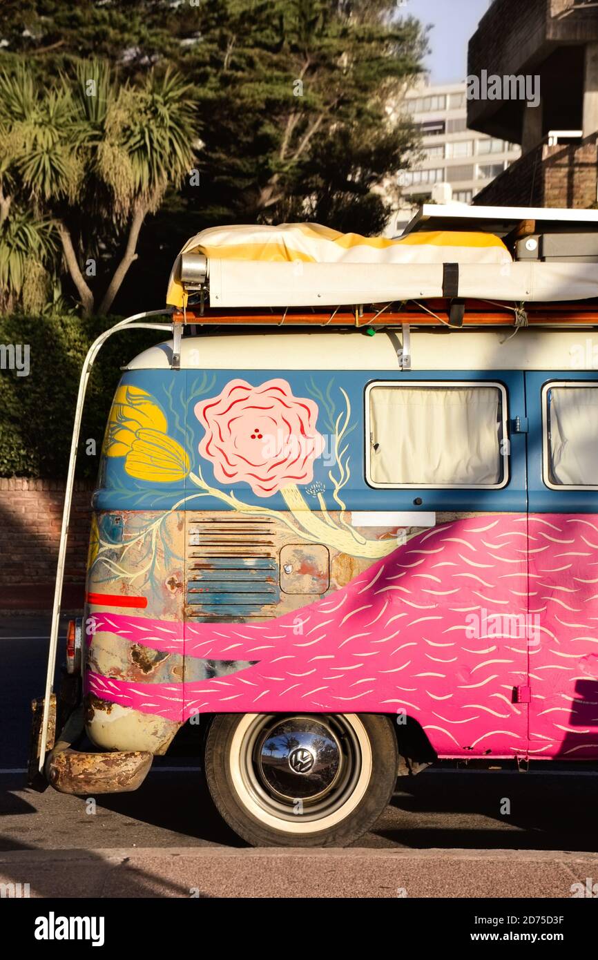 Hippie Volkswagen Combi Stock Photo - Alamy