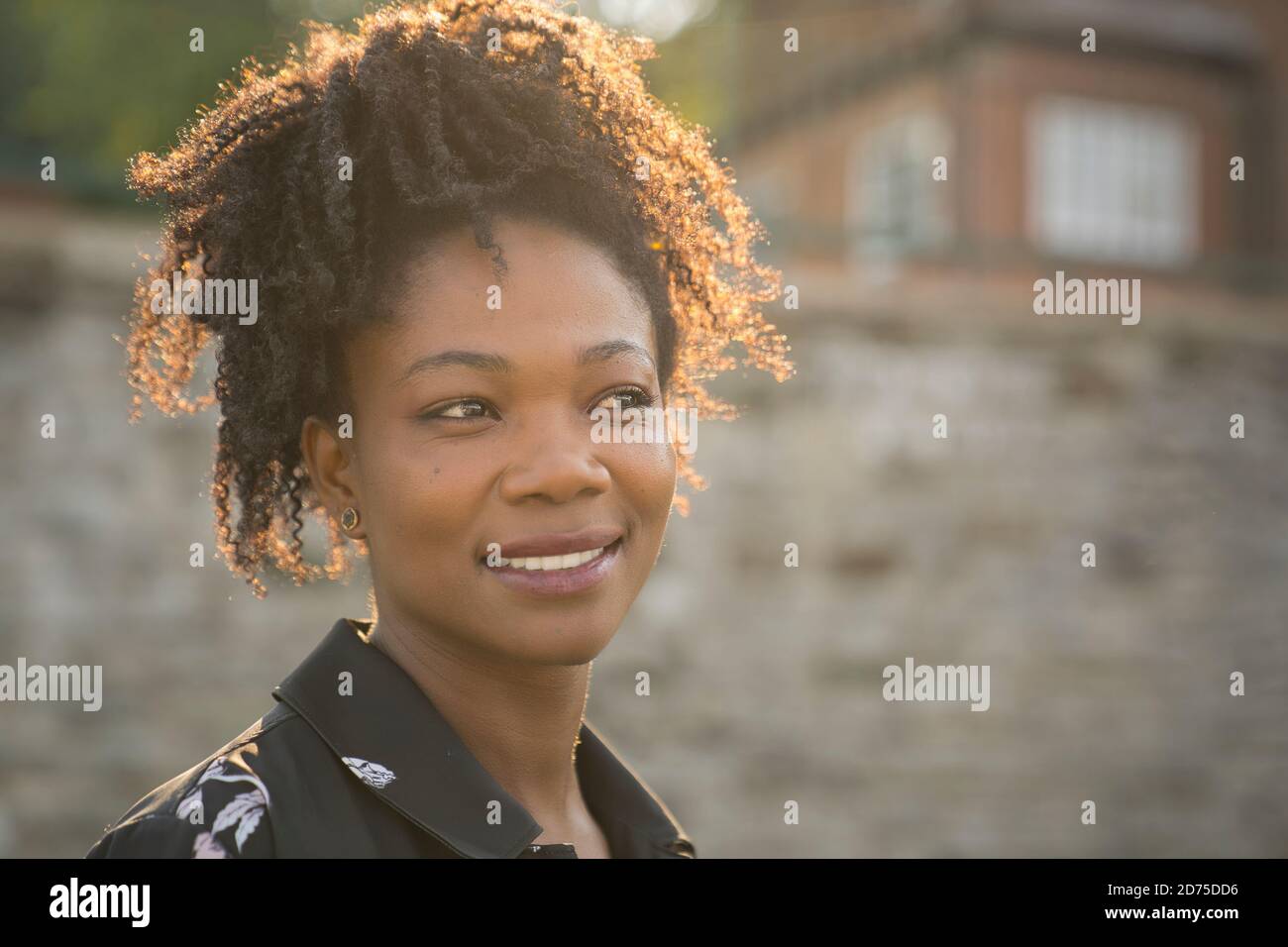 Colombian fashion woman outside in summer season Stock Photo - Alamy