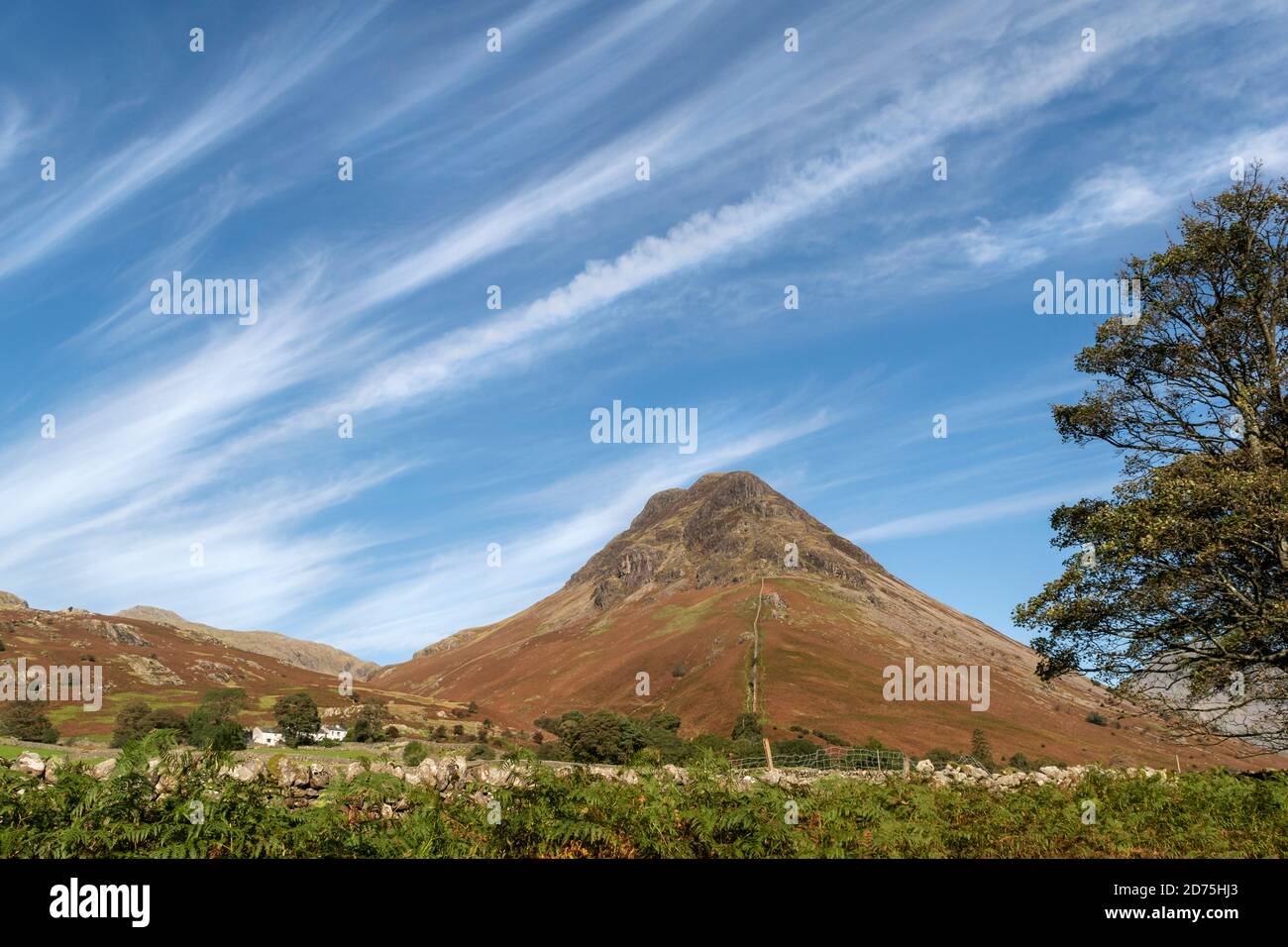 Looking directly at the Bell Rib end of Yewbarrow with stunning cloud ...