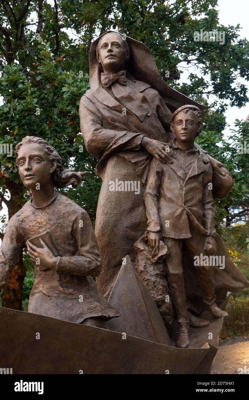 Mother Cabrini Memorial statue in Battery Park City Manhattan NYC Stock ...