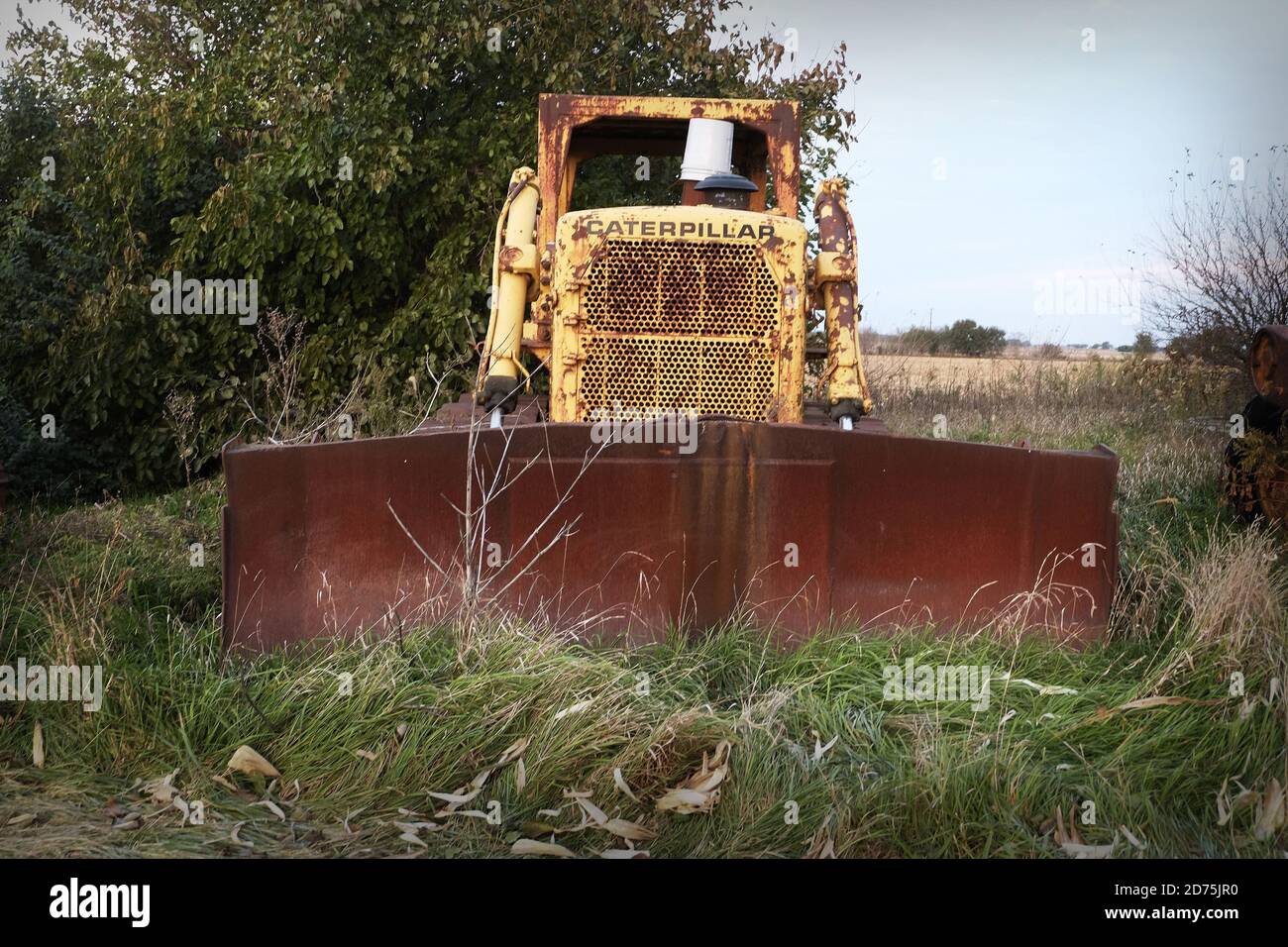Abandoned excavating equipment hi-res stock photography and images - Alamy