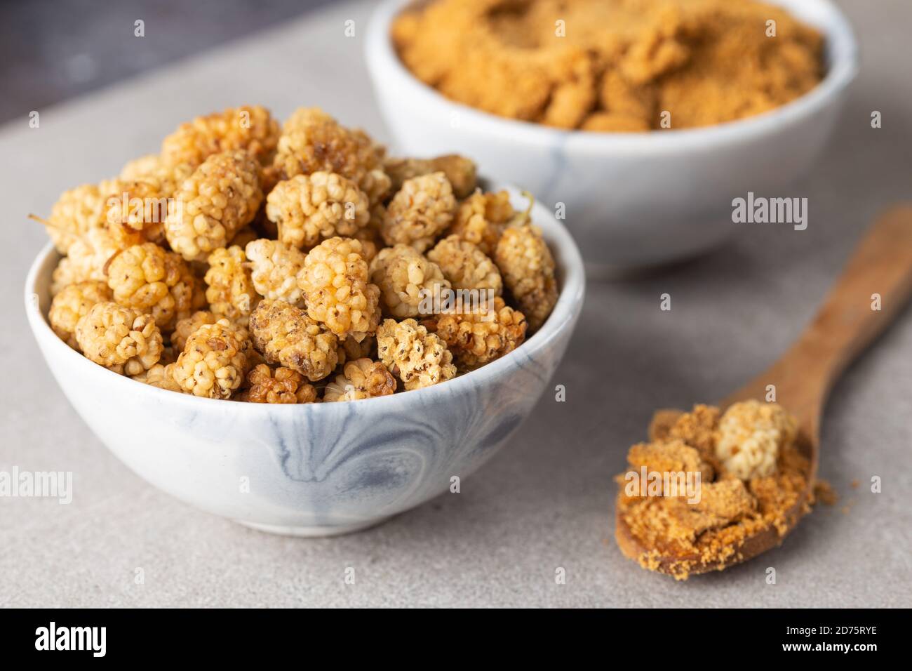 Mulberry fruit powder bowl hi-res stock photography and images - Alamy