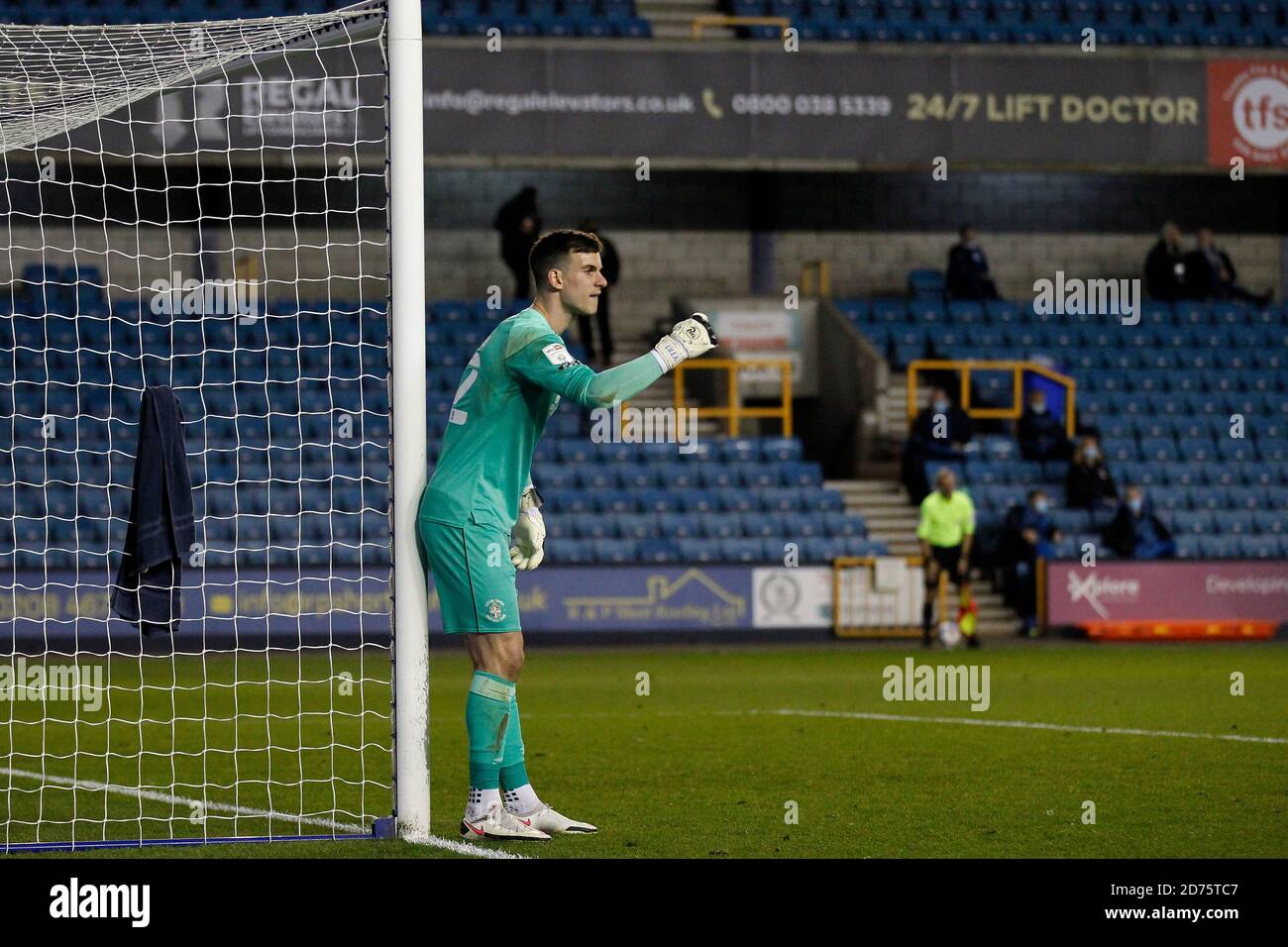 London, UK. 20th Oct, 2020. Simon Sluga of Luton Town during the Sky ...