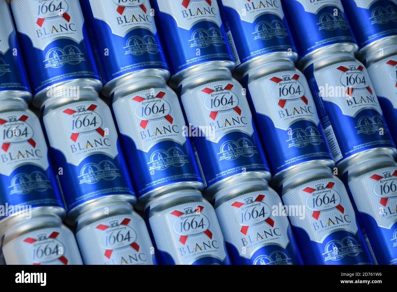 KHARKOV, UKRAINE - AUGUST 22 2020: 1664 Blanc logo on beer cans in big ...