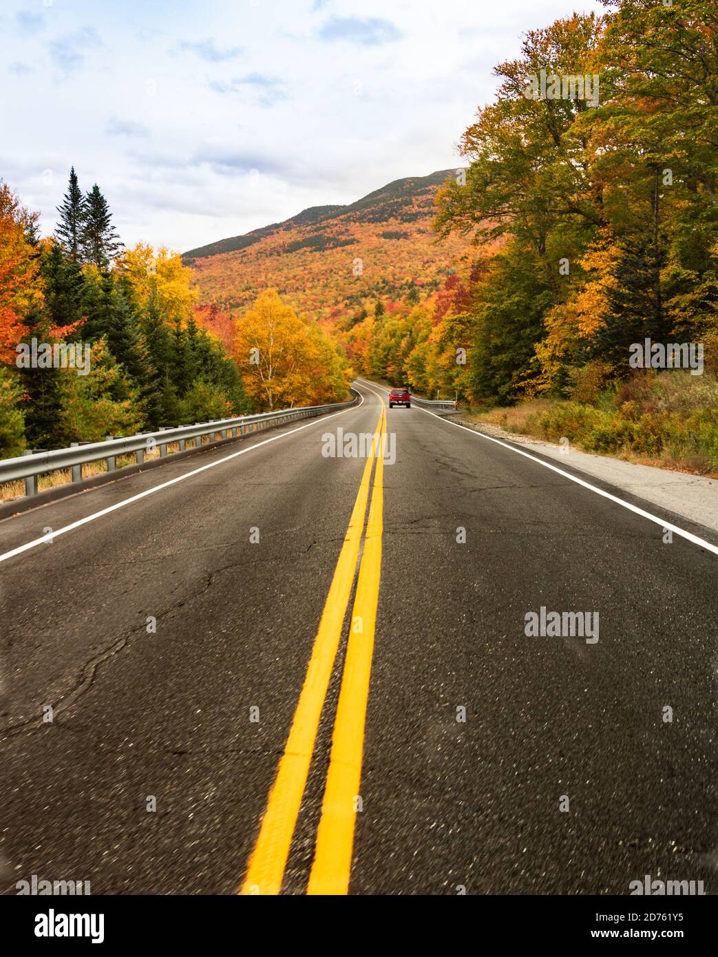 Awesome fall foliage colorful trees and scenic pathway Stock Photo - Alamy