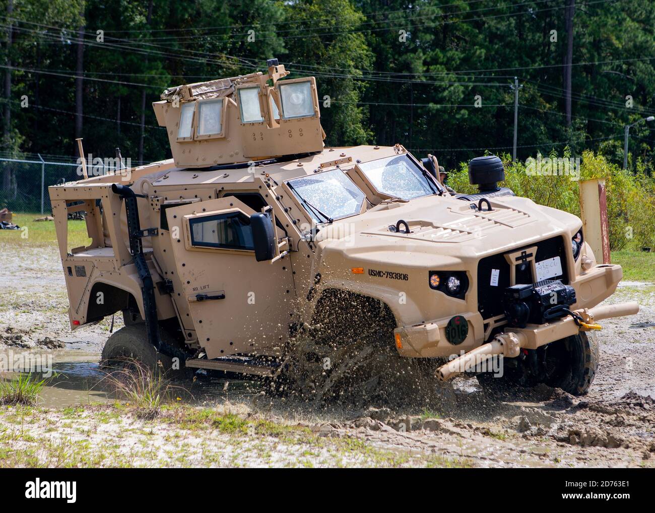Marine wing support squadron 271 hi-res stock photography and images ...