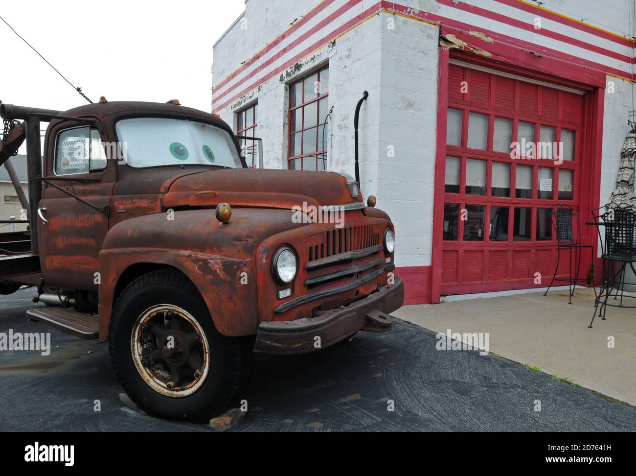 Boom truck hi-res stock photography and images - Alamy