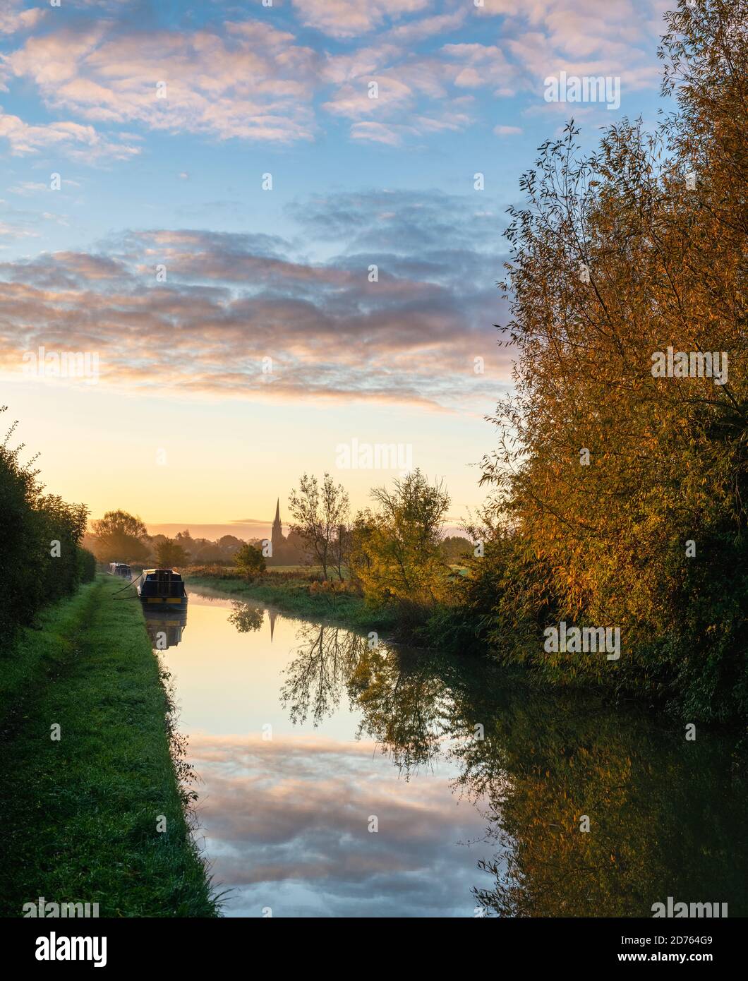 Kings sutton hi-res stock photography and images - Alamy