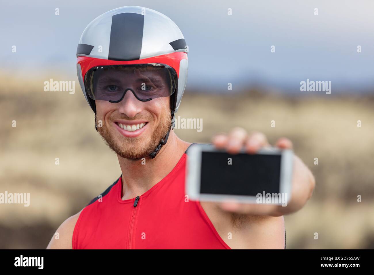 Bicycle road maps hi-res stock photography and images - Alamy