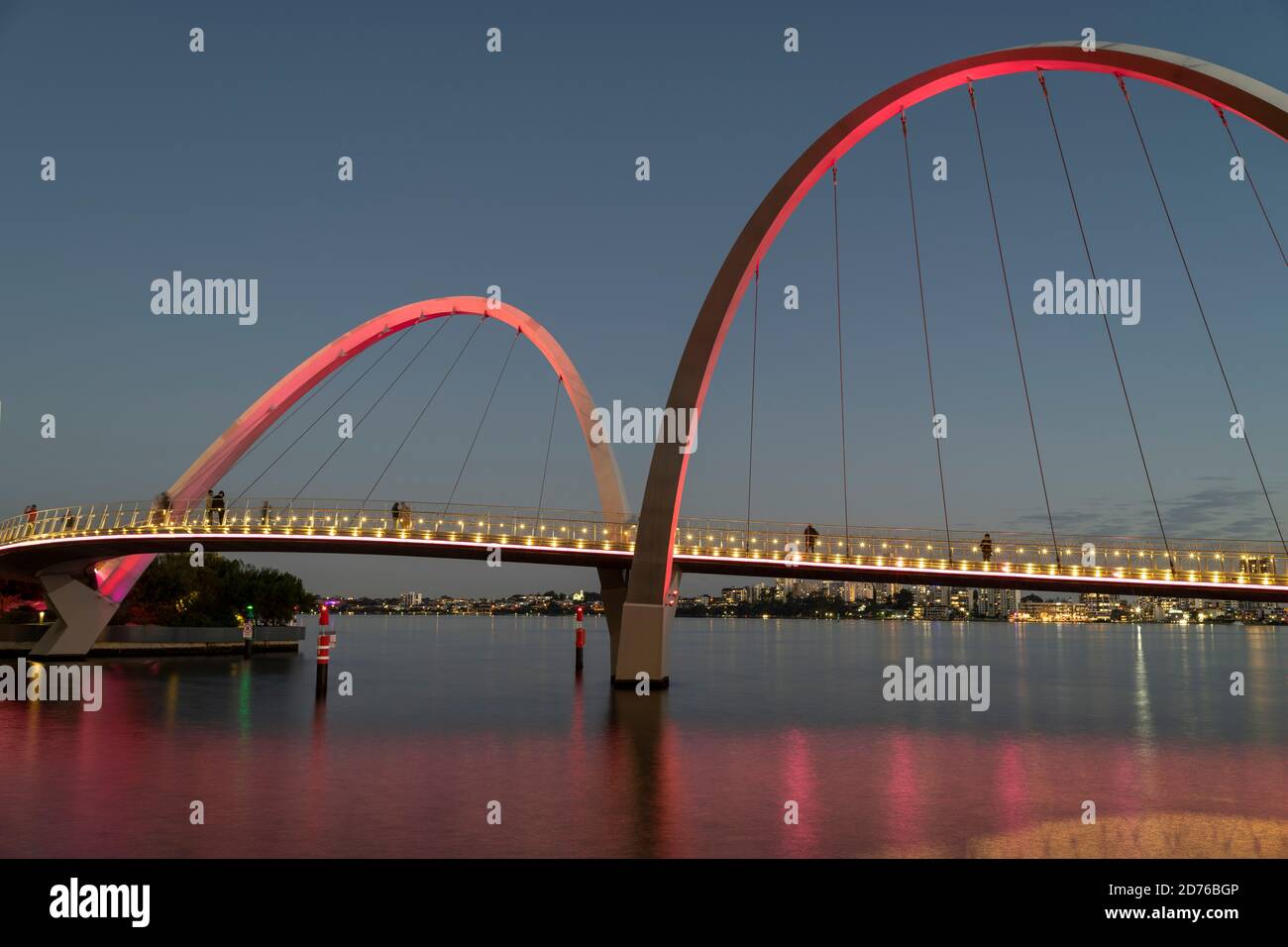 Elizabeth Quay Bridge lit up at dusk Stock Photo - Alamy