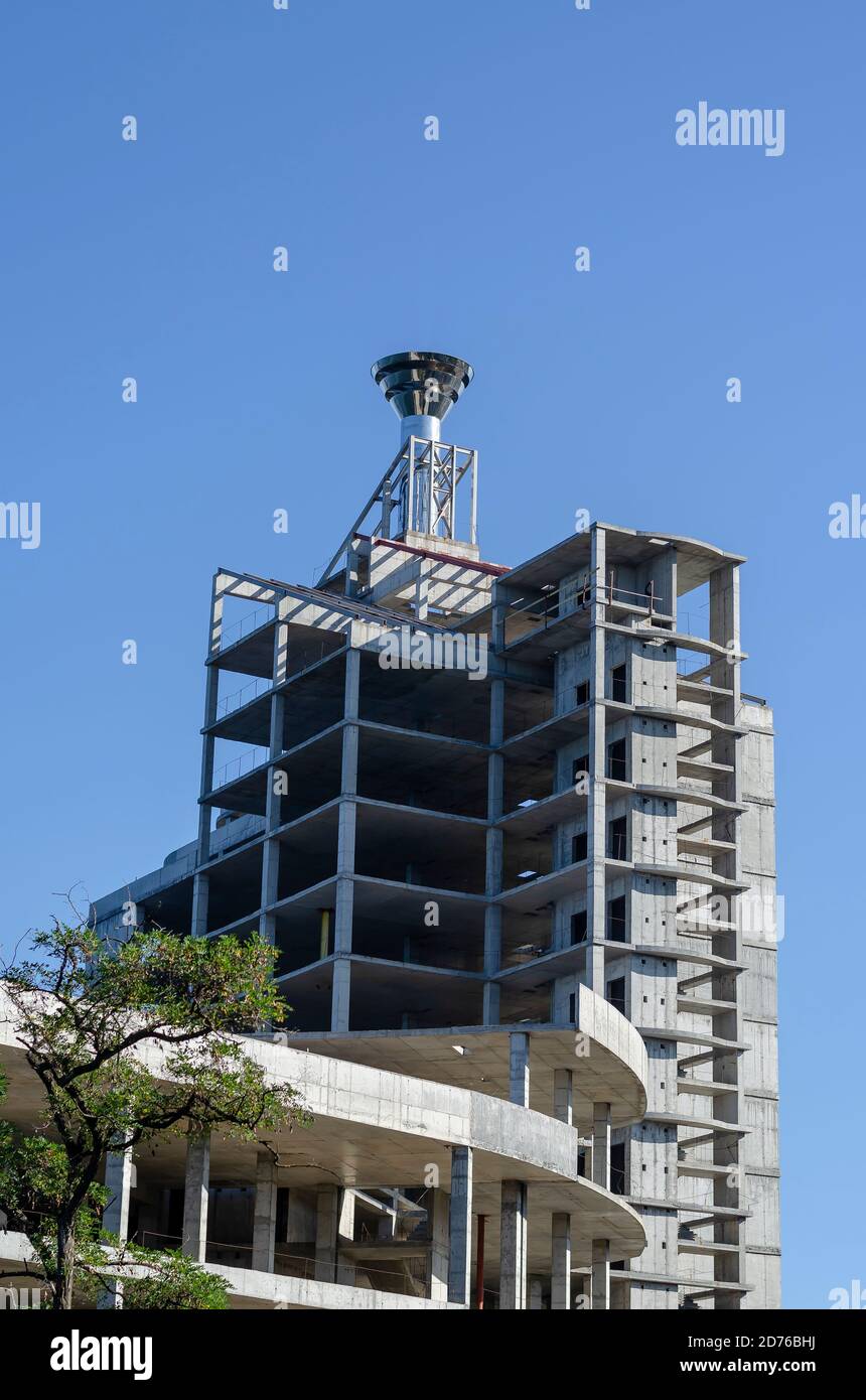 Earthquake safe construction hi-res stock photography and images - Alamy