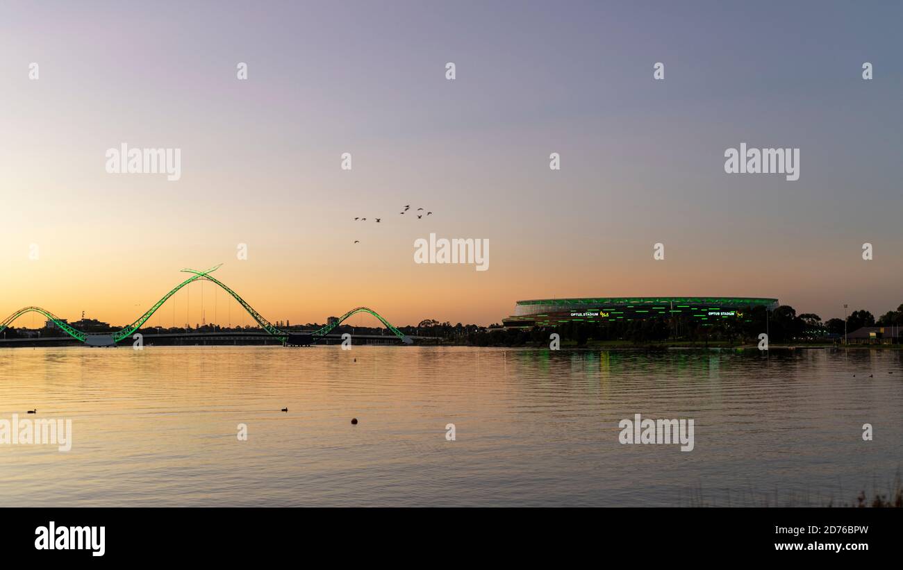 Perth stadium hi-res stock photography and images - Alamy