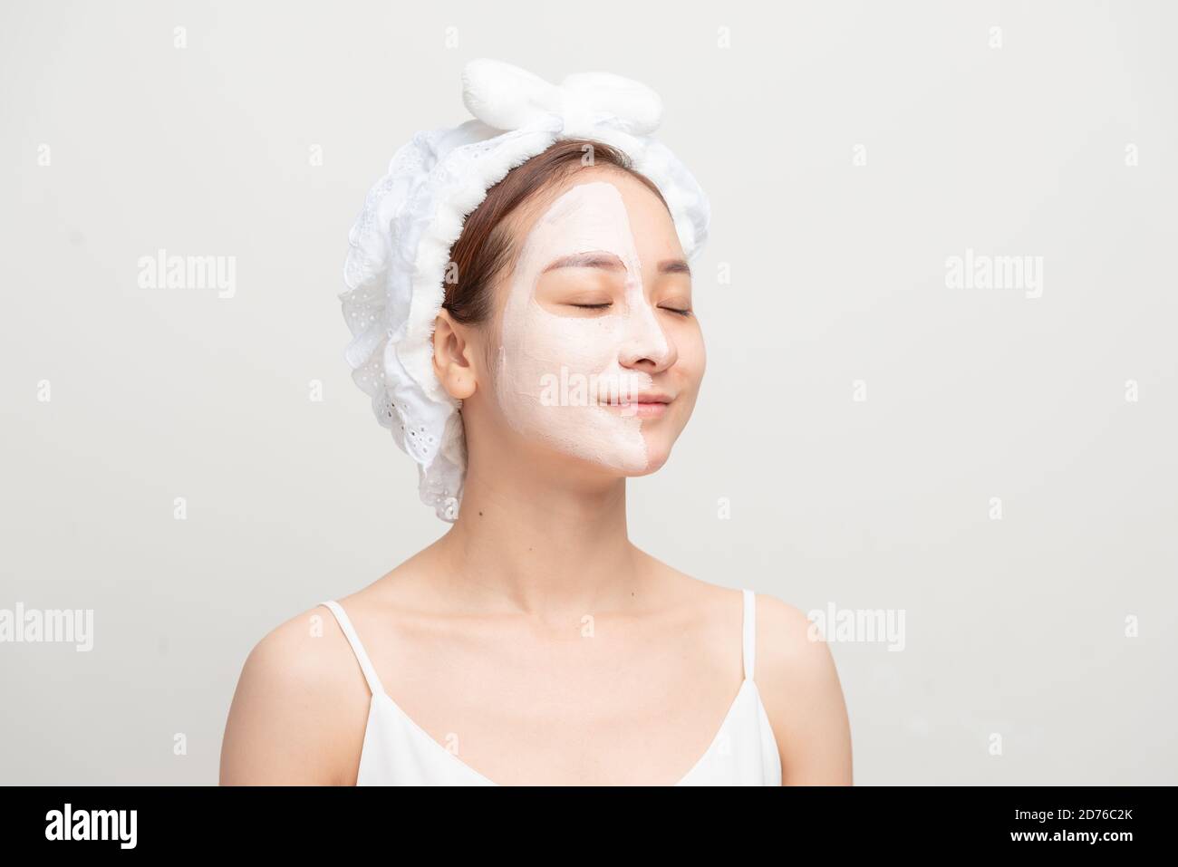 Half of face hi-res stock photography and images - Alamy