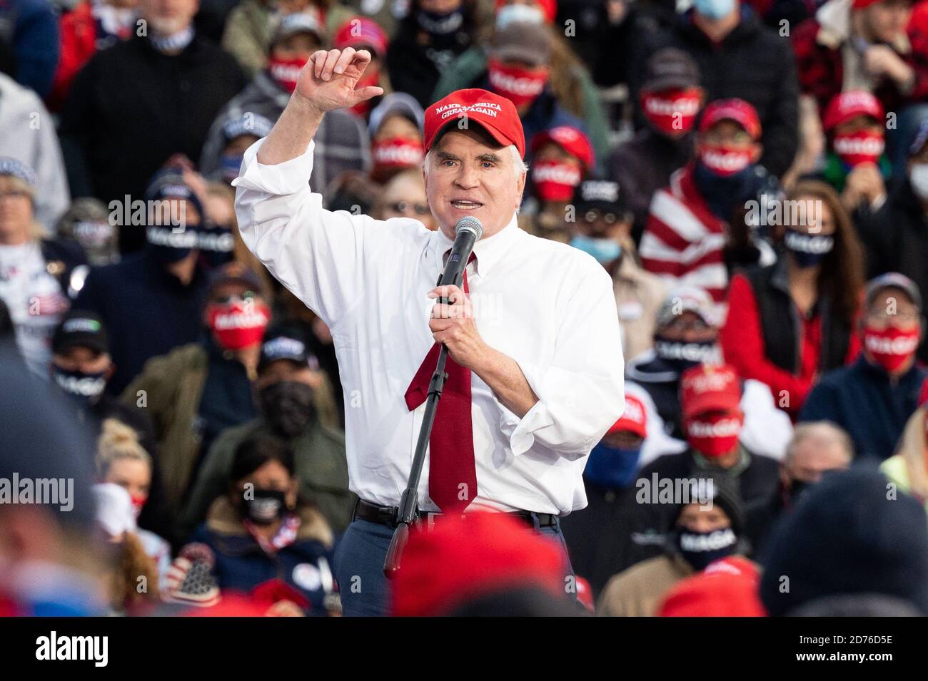 Representative Mike Kelly (R-PA) speaks during a campaign event for ...