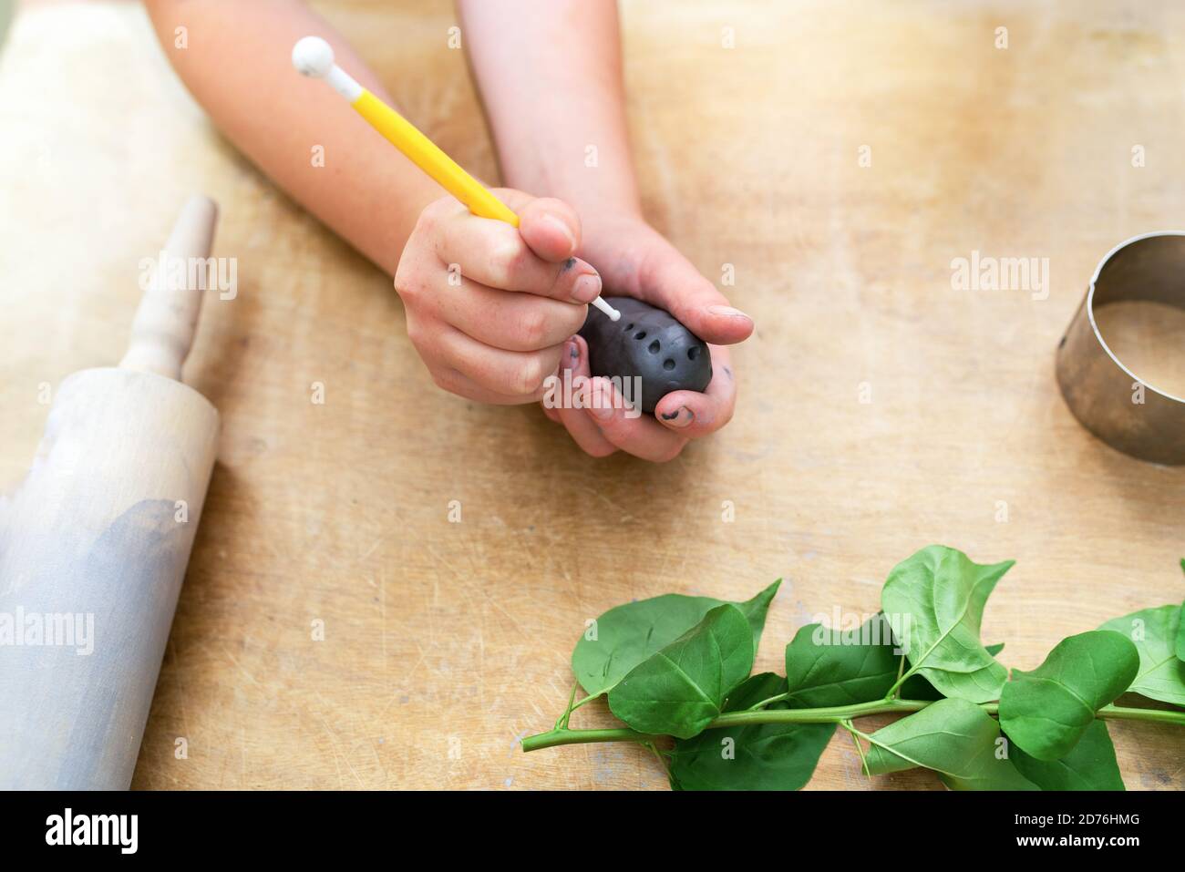 Woman Creating Clay Sculpture High Resolution Stock Photography and ...
