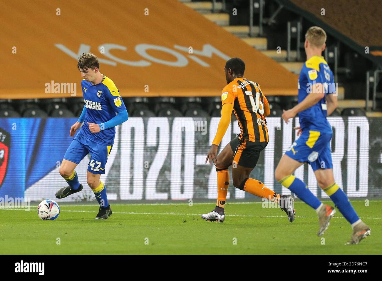 Steve Seddon (42) of AFC Wimbledon during the game Stock Photo - Alamy