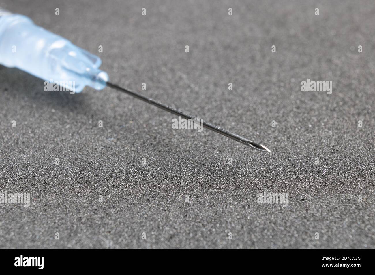 Isolated syringe needle hi-res stock photography and images - Alamy