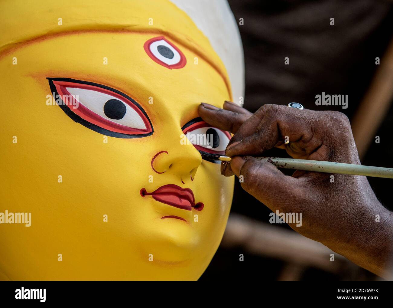 Kolkata, India. 14th Oct, 2020. Different moments of idol making and ...
