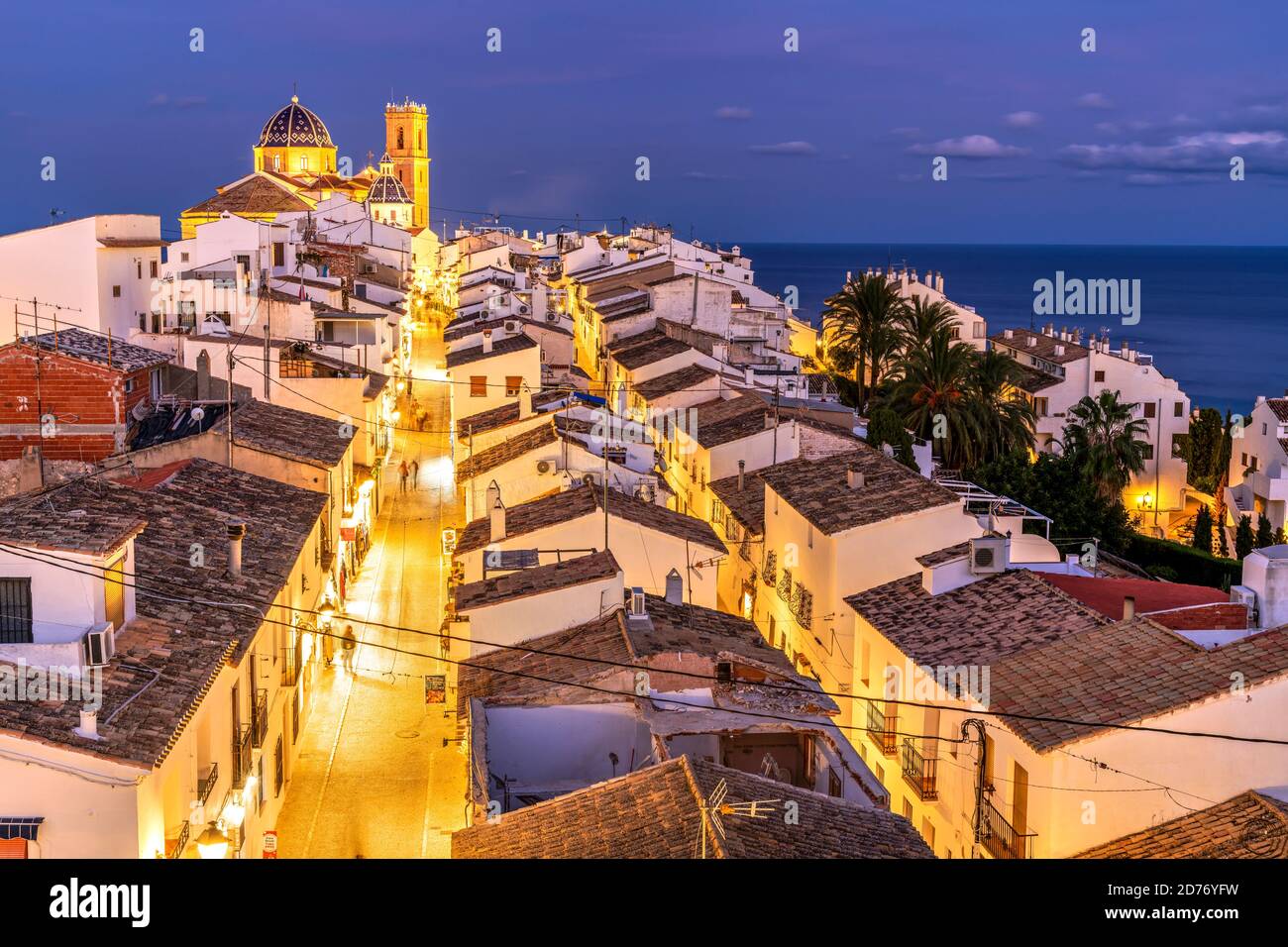 Townscape skyline hi-res stock photography and images - Alamy