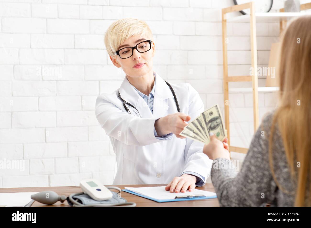 Corruption in medicine hi-res stock photography and images - Alamy