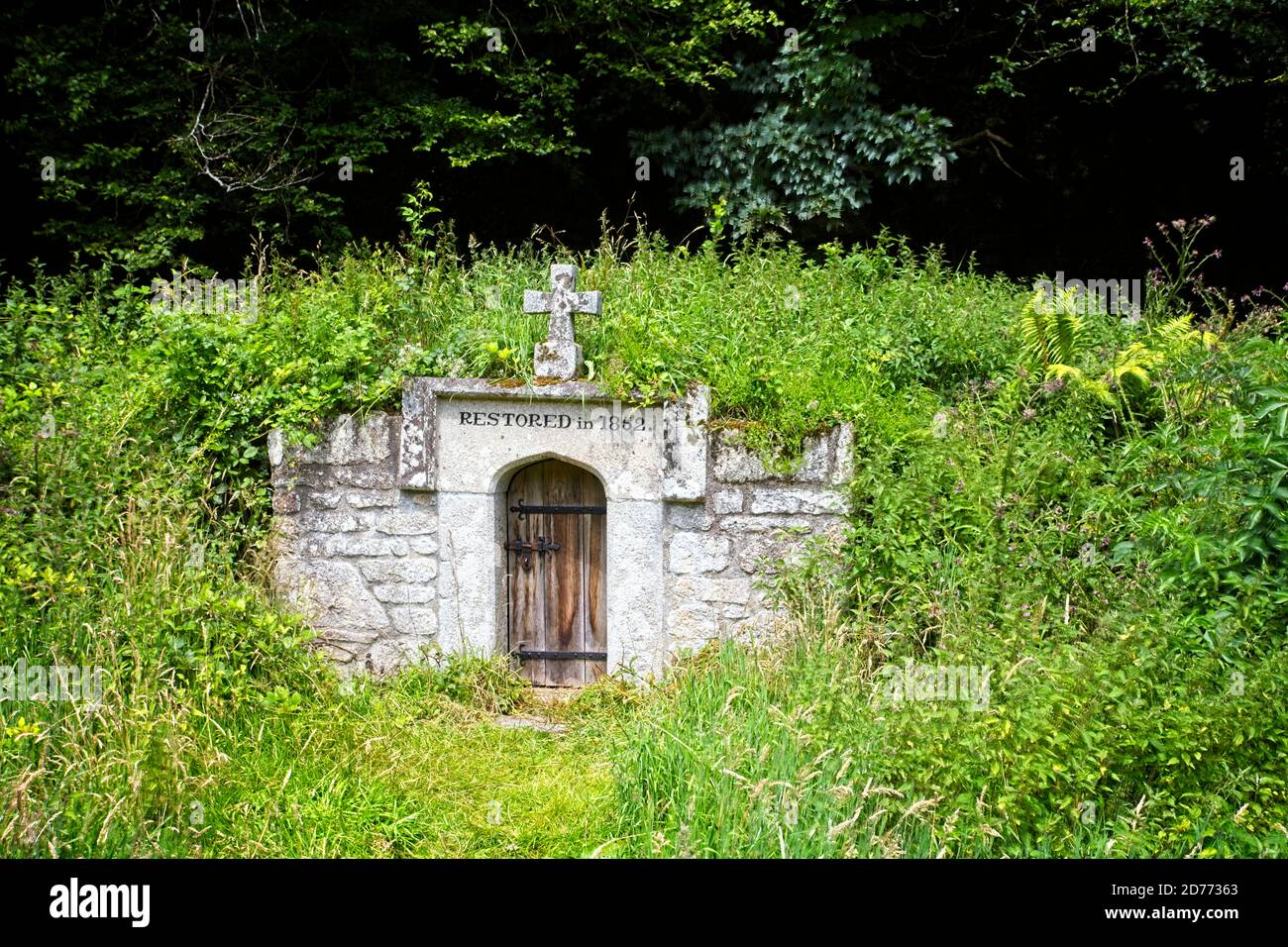 St Neot's Holy Well, St Neot, Cornwall, England, UK Stock Photo - Alamy