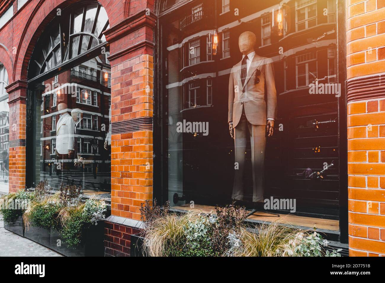 Frontshop design hi-res stock photography and images - Alamy