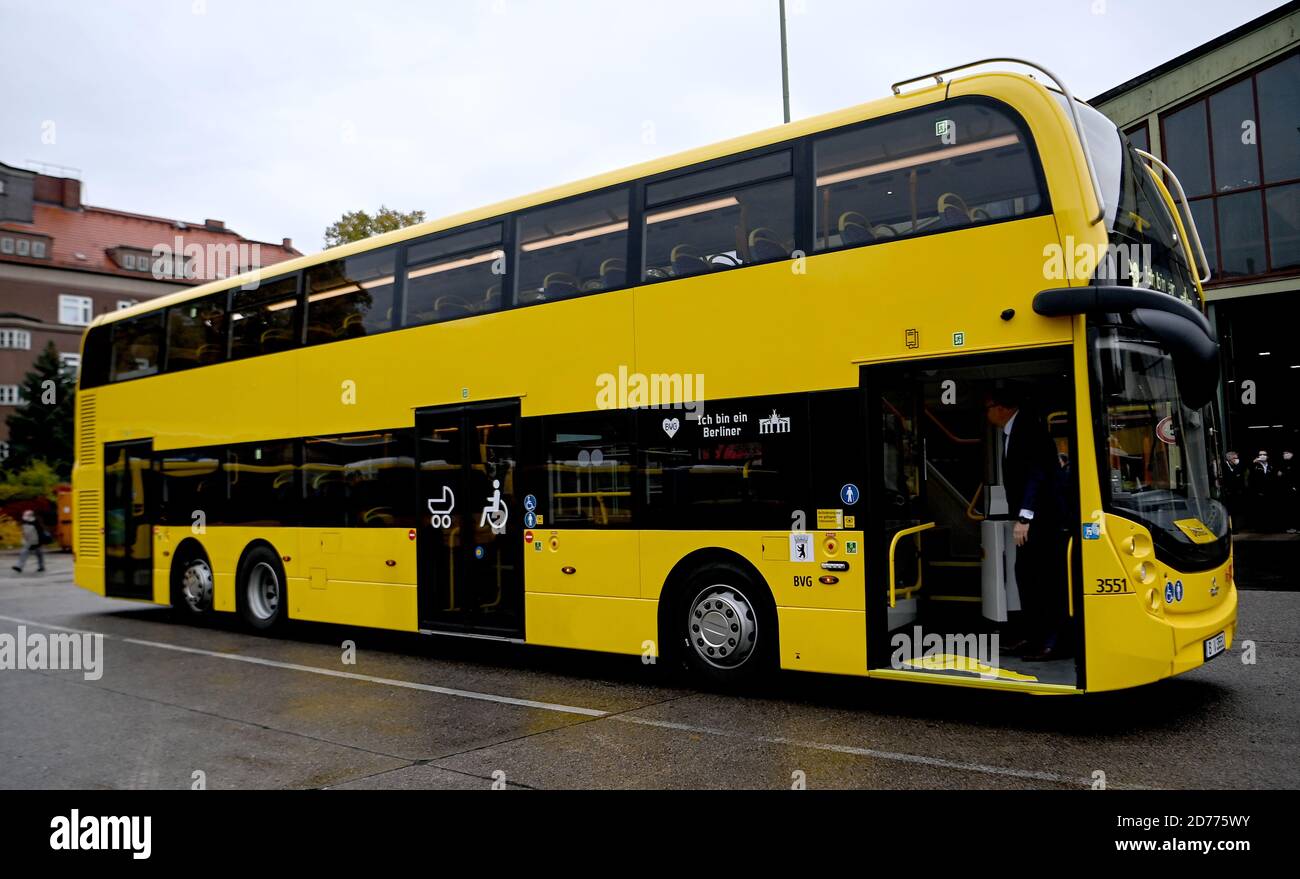 Berlin germany bvg bus line hi-res stock photography and images - Alamy