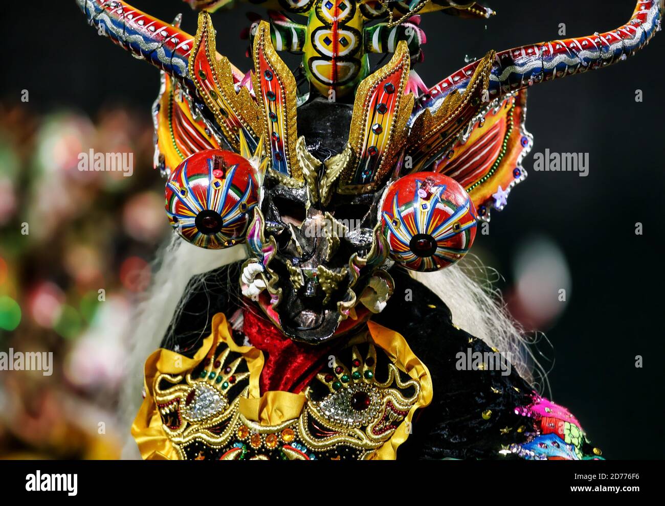 Bolivian folk dance hi-res stock photography and images - Alamy