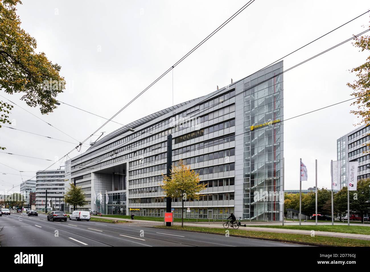 Insurance group HUK-Coburg, Dusseldorf office Stock Photo - Alamy