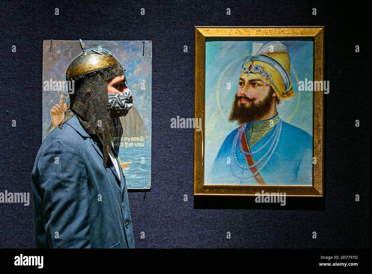 Guru gobind armour hi-res stock photography and images - Alamy