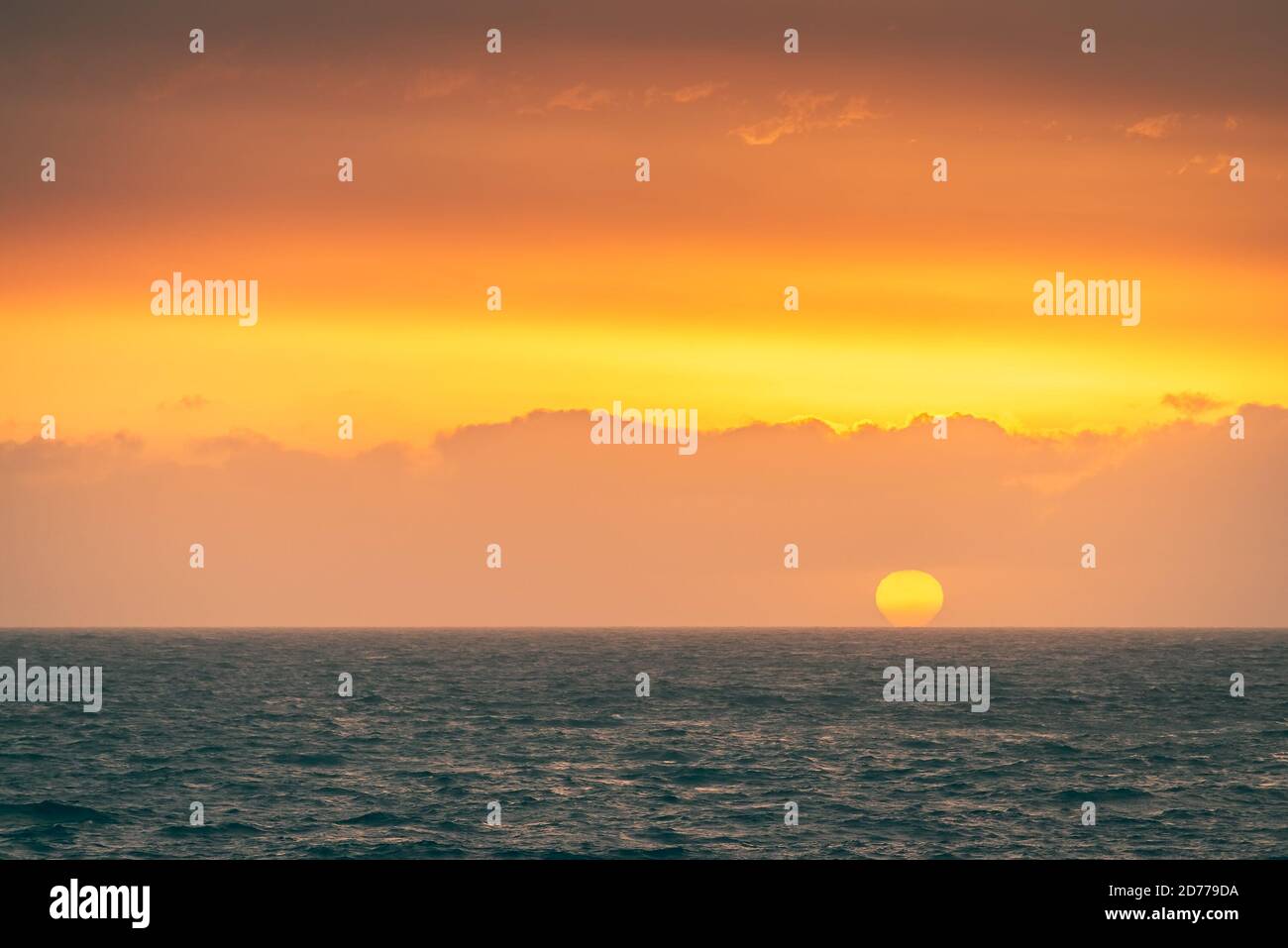 Falling behind hi-res stock photography and images - Alamy