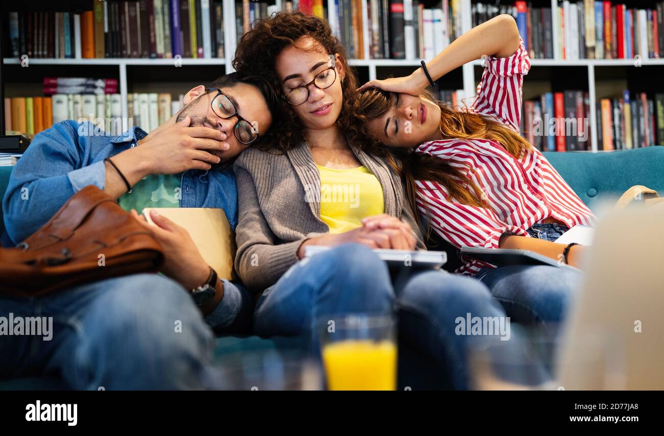 Tired students hi-res stock photography and images - Alamy