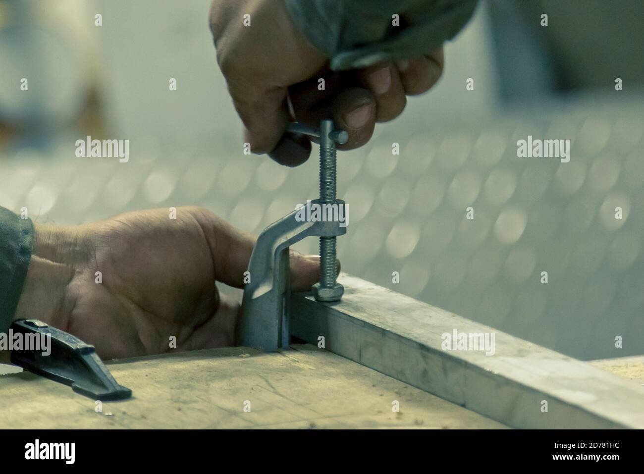 Hand screw clamp hi-res stock photography and images - Alamy