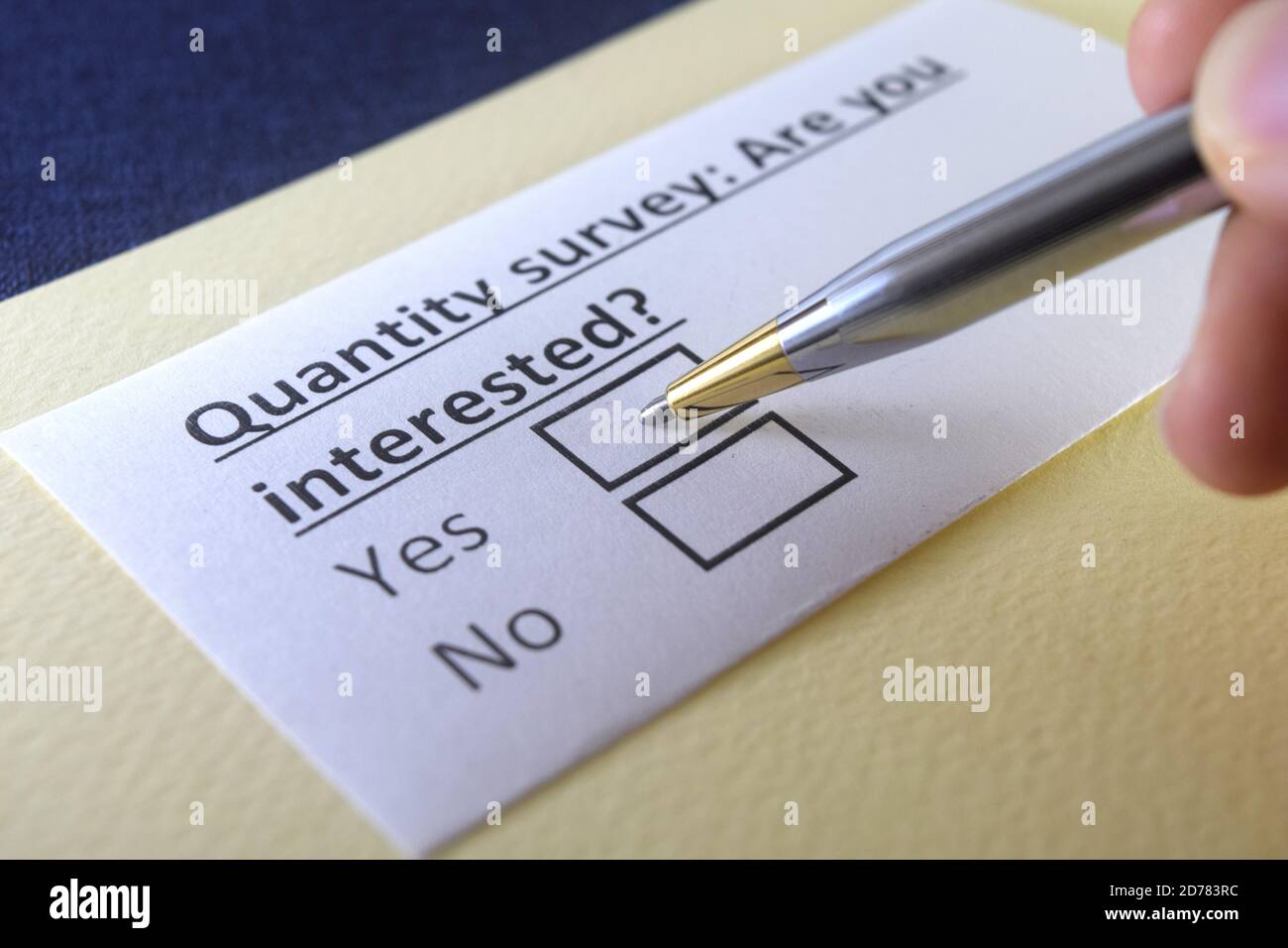 Answering survey hi-res stock photography and images - Alamy