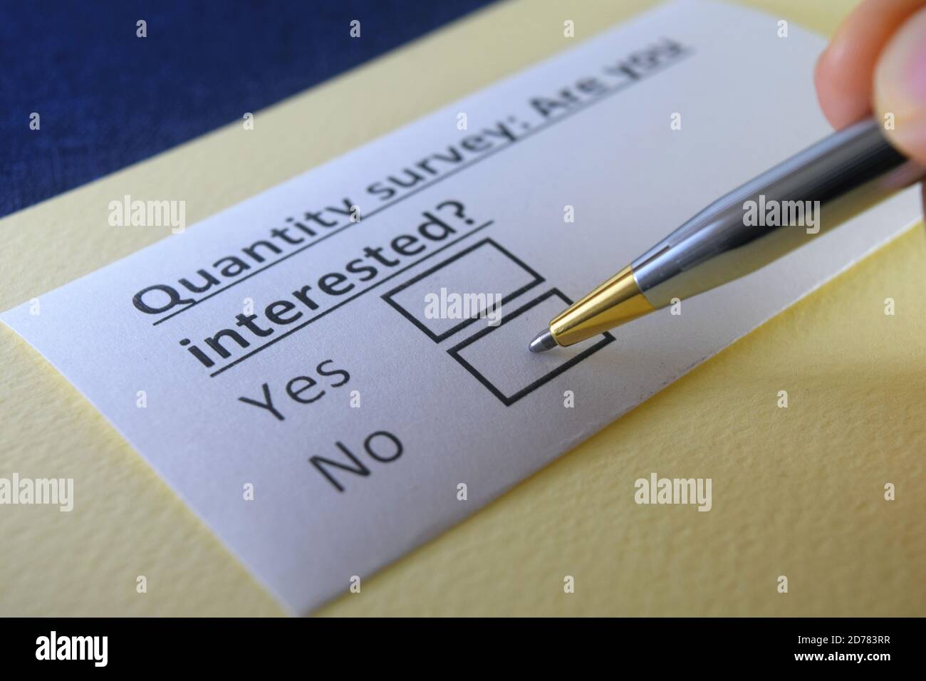 Answering survey hi-res stock photography and images - Alamy