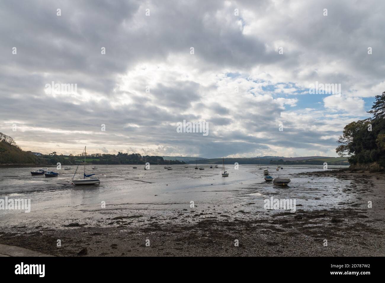 The old stone bridge crossing the Kingsbridge estuary at Bowcombe Creek ...