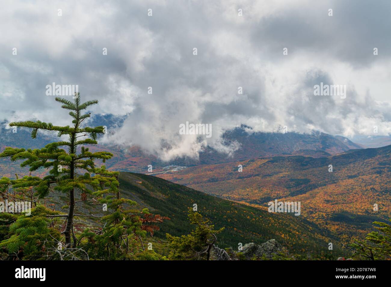 Fall Hikes In New England Stock Photo - Alamy