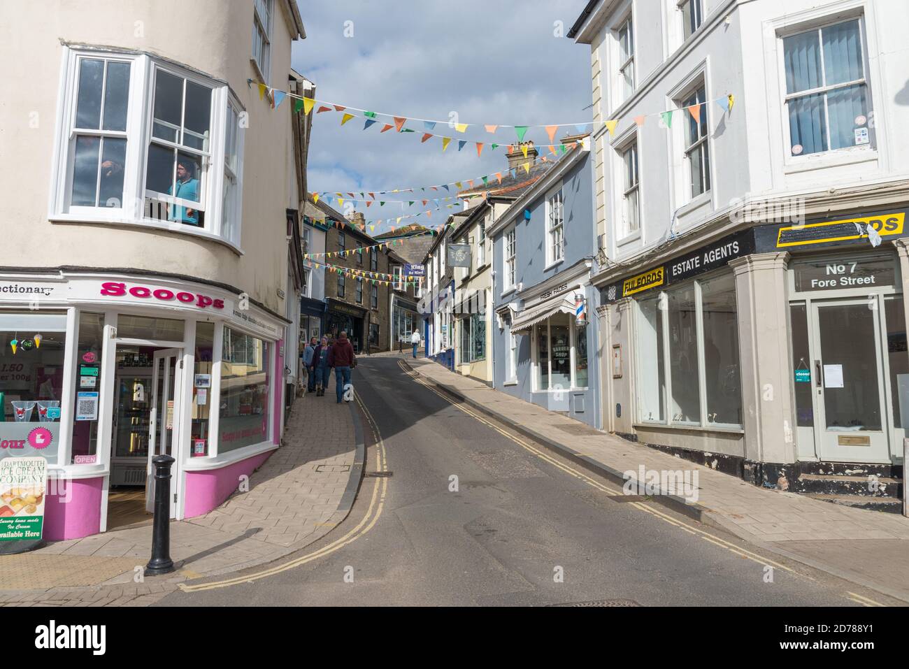 Kingsbridge devon fore street hi-res stock photography and images - Alamy