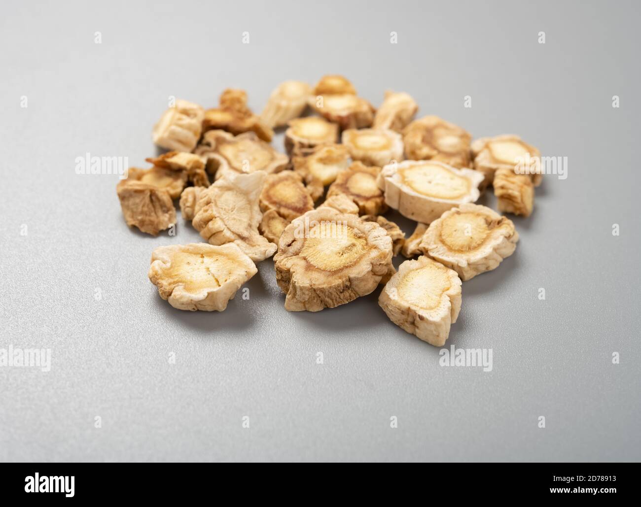 Balloonflower root hi-res stock photography and images - Alamy