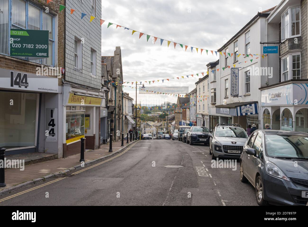 Kingsbridge devon fore street hi-res stock photography and images - Alamy