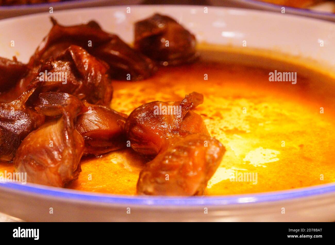 Spiced goose wings hi-res stock photography and images - Alamy