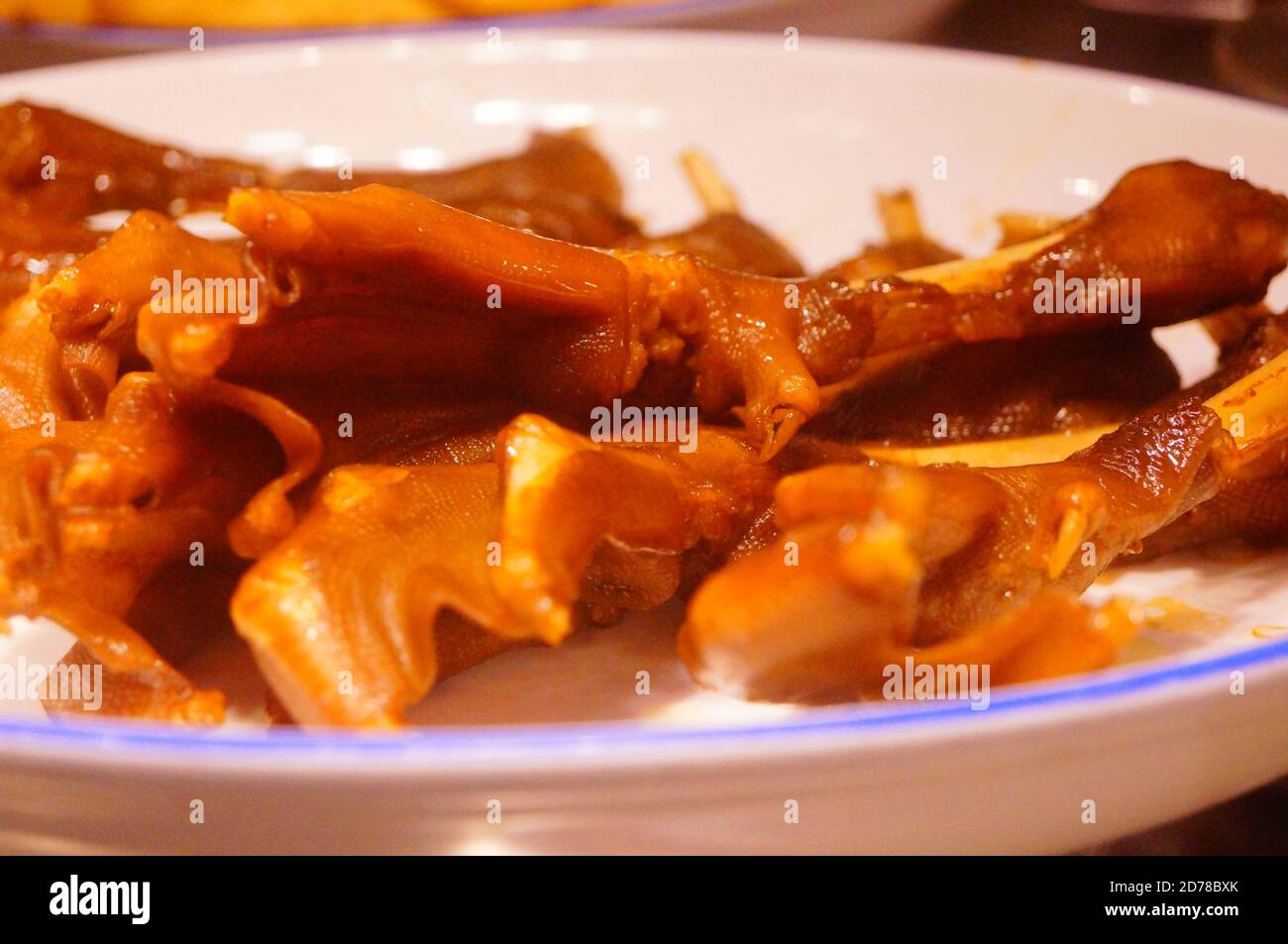 Spiced goose wings hi-res stock photography and images - Alamy