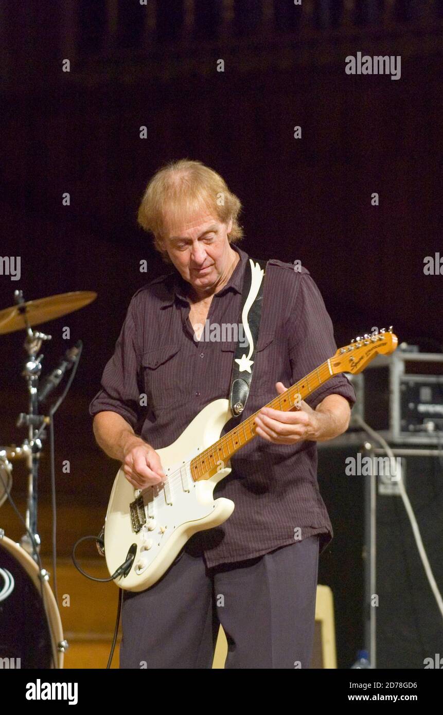 Welsh celebrity hi-res stock photography and images - Alamy