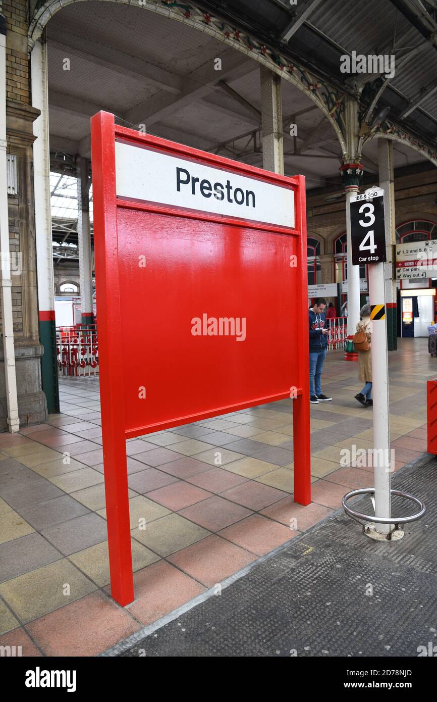 Preston station sign railway hi-res stock photography and images - Alamy