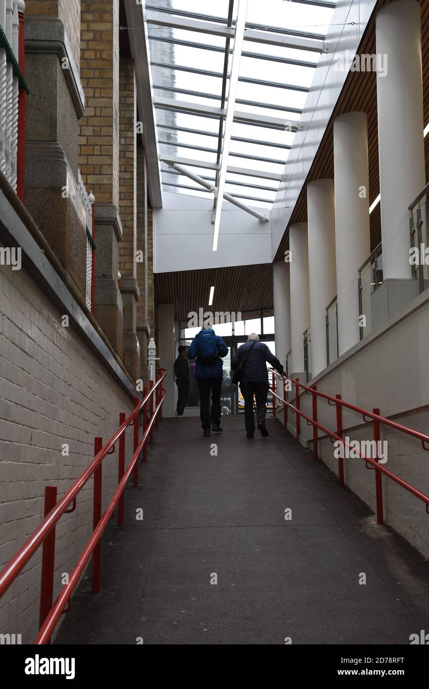 pedestrian walkway/ramp to the exit at Preston railway station Stock ...
