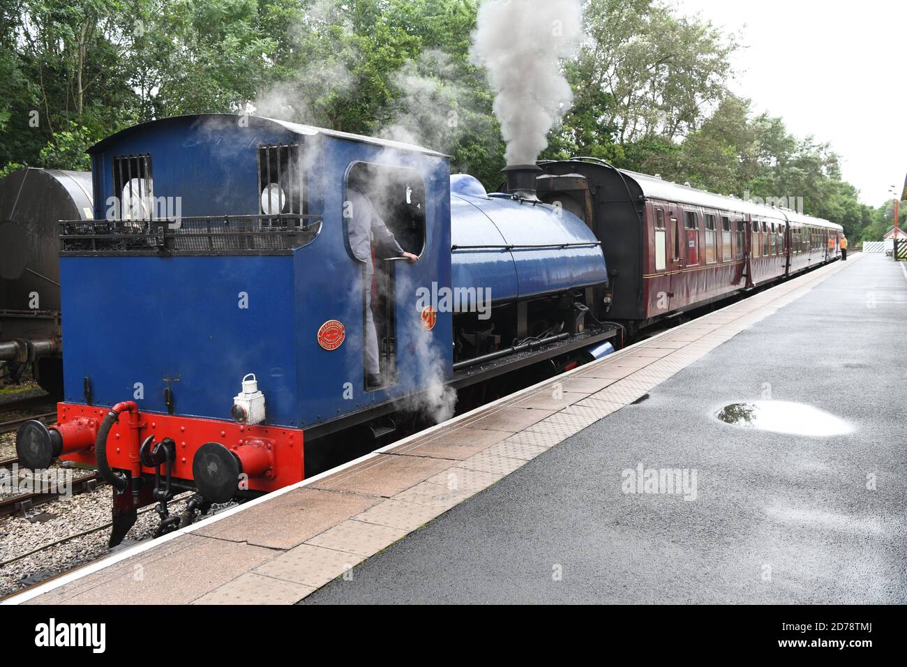 Steam Locomotive 'Linda' no. 21 at the Ribble Steam Railway and Museum ...