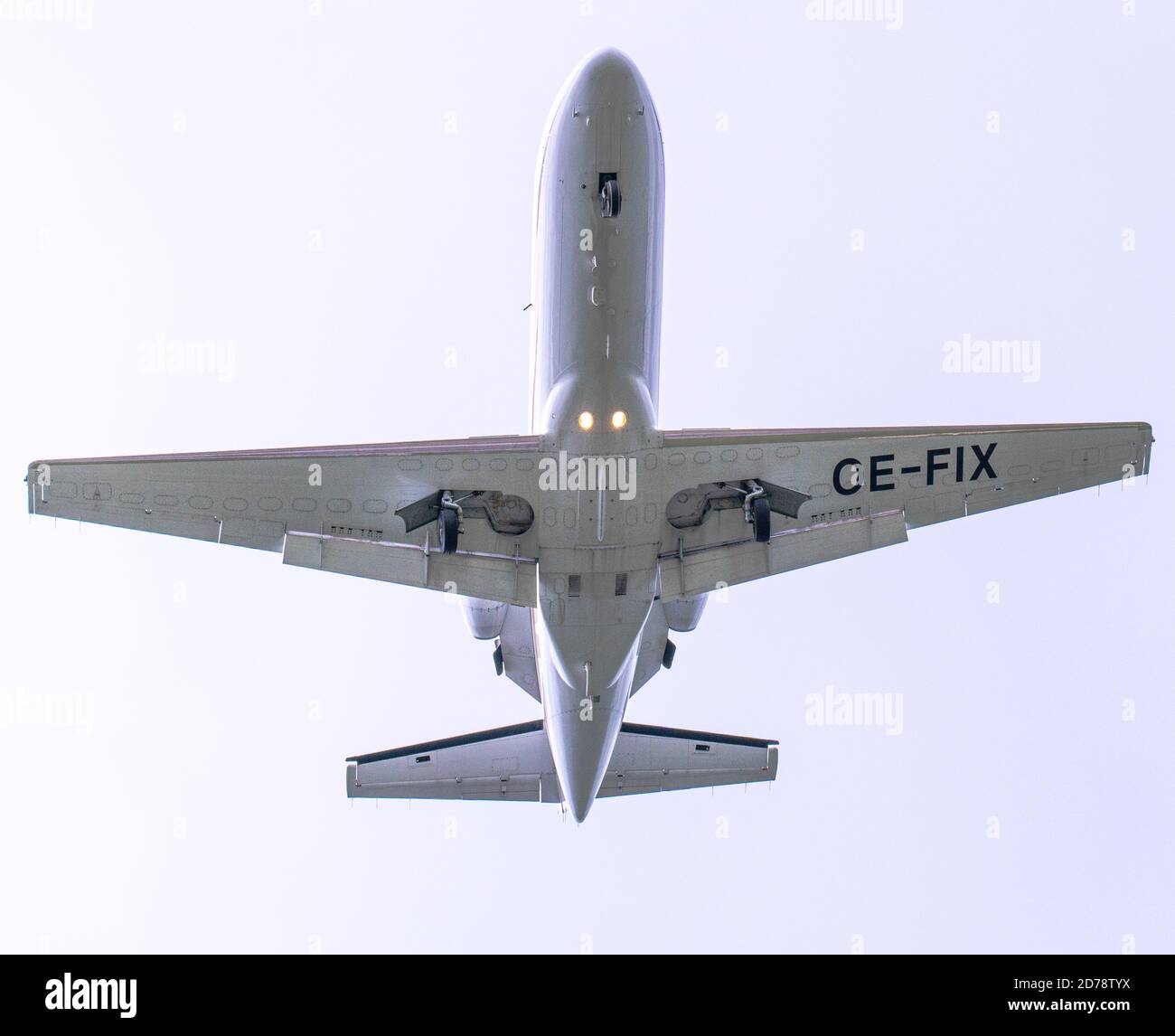 Belly of the plane hi-res stock photography and images - Alamy
